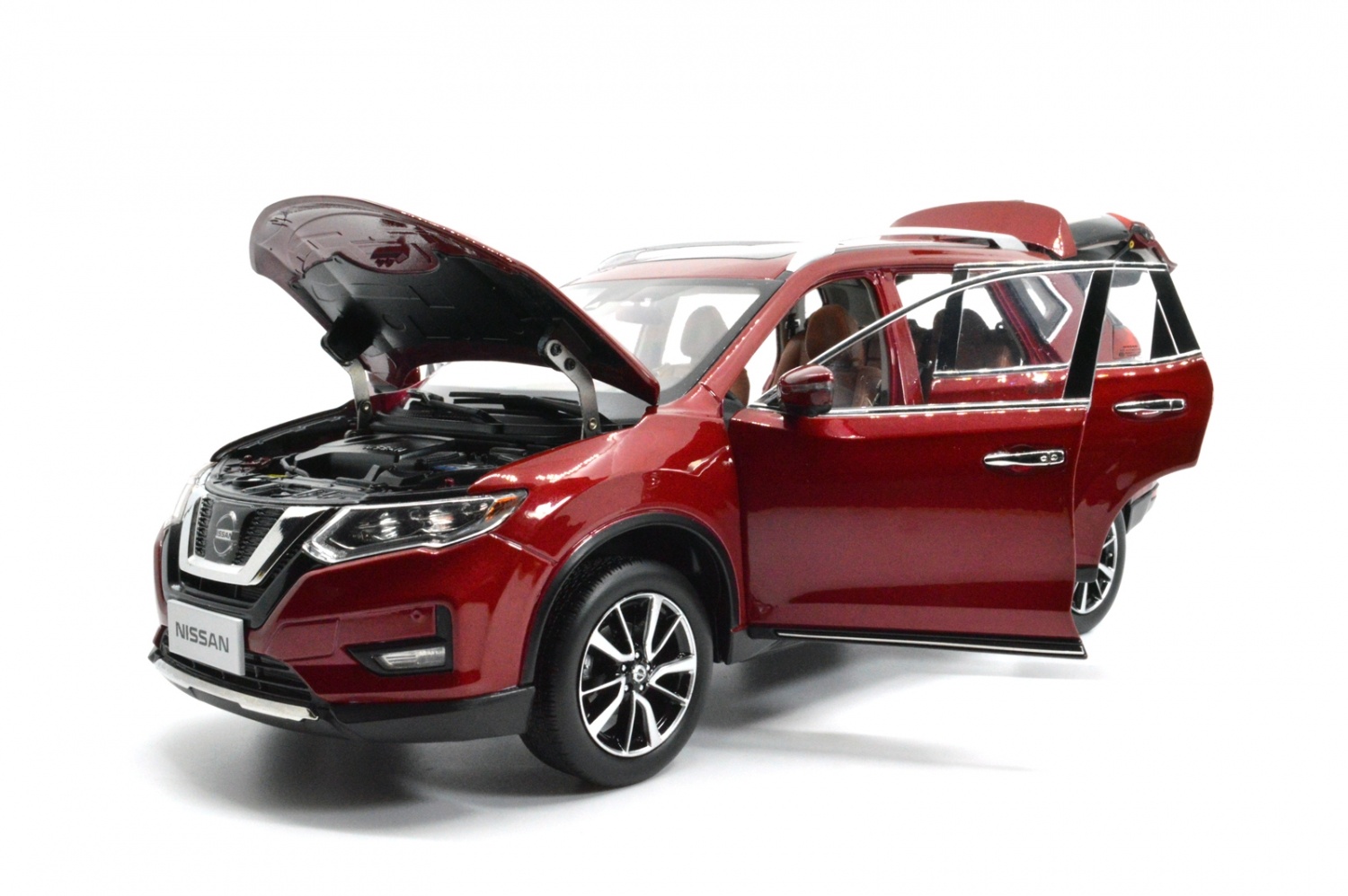 1:18 SCALE NISSAN ROGUE 2018 - Paudi Model | High Quality Diecast Model